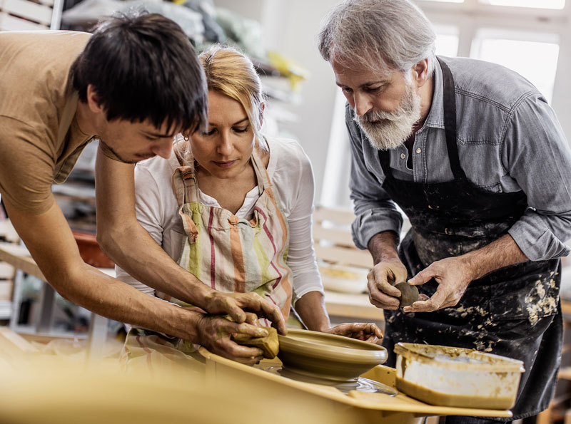 Lifelong Learning for Seniors | Broadview Senior Living