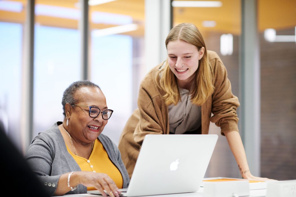 The Benefits of Intergenerational Relationships | Broadview